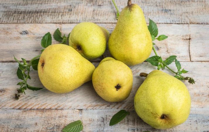 Pera | Beneficios y propiedades |Alimentación | Mujer con salud