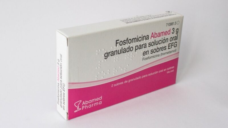 Fosfomicina | Antibiótico para mejorar la salud | Mujer con salud